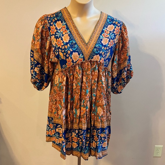 Gigio | Tops | Gigio Floral Print 34 Sleeve Top Blouse Tunic Boho ...